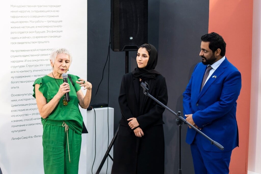 Latifa Saeed unveils new exhibition enforcing cultural ties between UAE ...